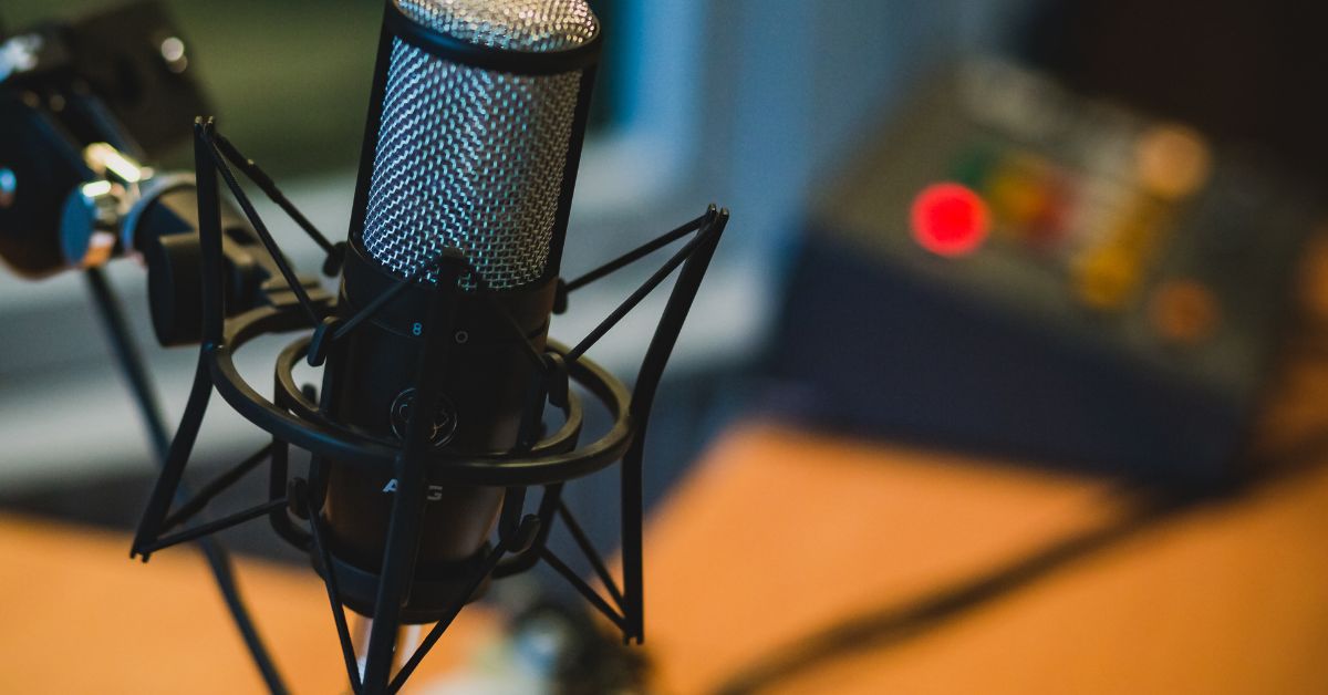 What is Overdubbing in Music? Definition and How-to Guide