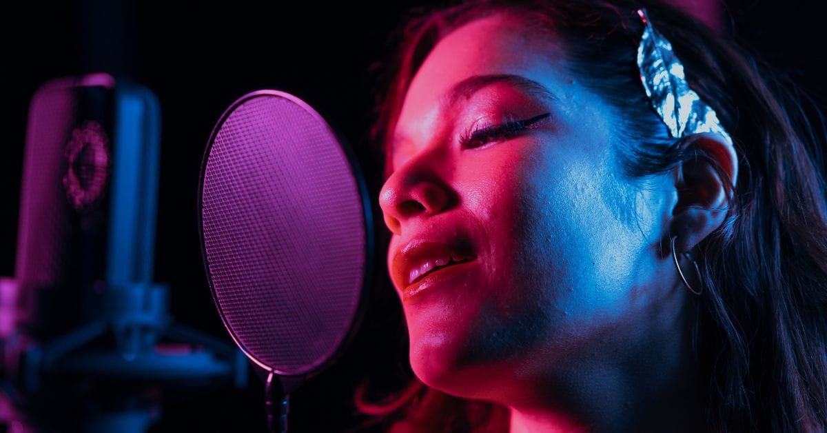 Top Female UK R&B Artists Who Are Smashing It in 2025